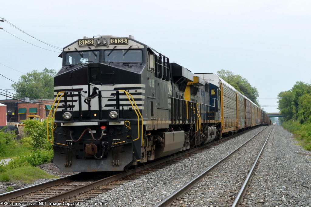 NS 8138 and CSX train Q217